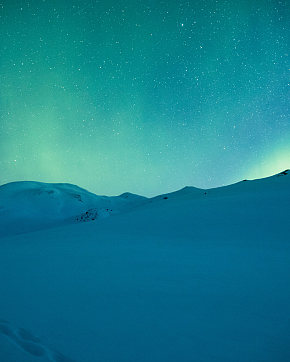 雪山巍峨山脉风景画素材下载-众图网